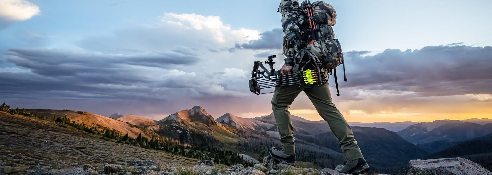 SuperLite 2-Piece Quiver – Hoyt Archery