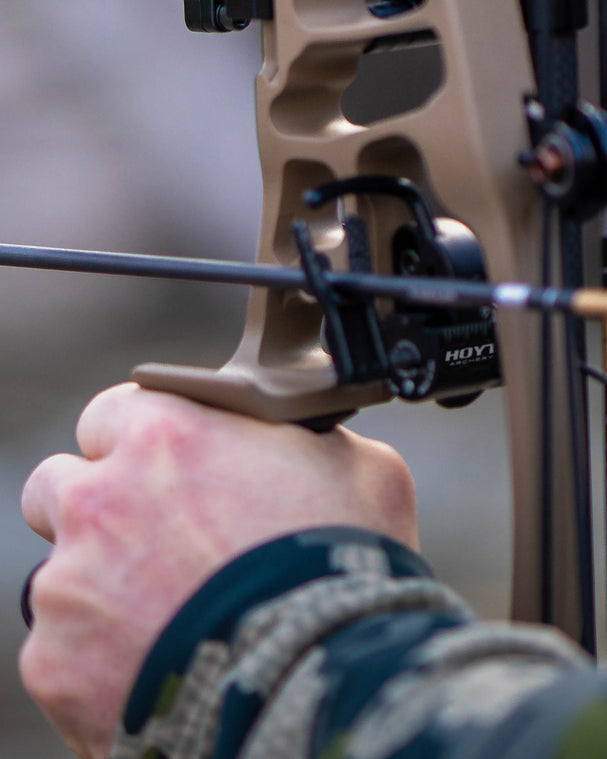 Hoyt UltraRest® – Hoyt Archery